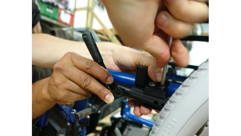 Schraube locker? Kein Problem! Wir haben den Werkzeugkoffer dabei